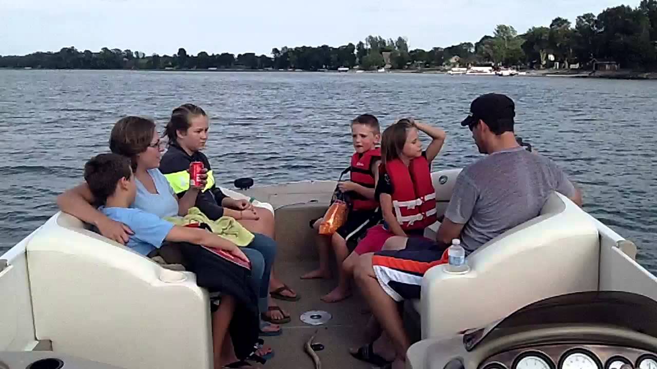 Cruising Lake Lida, Pelican Rapids MN with Kent G - YouTube