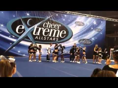 Cheer Extreme Mini Elite - YouTube