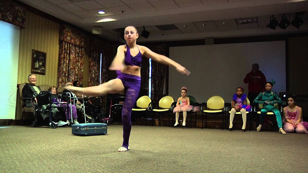 Debi's Dance Performing at The Fountainview - YouTube