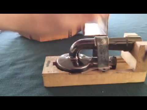 Brand new Edison diamond disc phonograph reproducer being opened. - YouTube