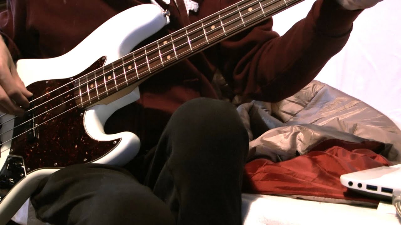 Dreadlock holiday (10cc) Bass cover - YouTube