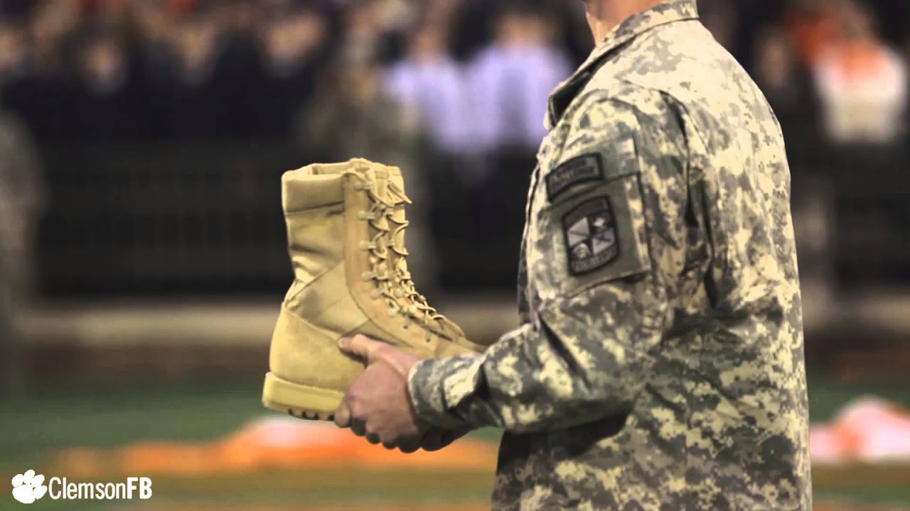 Clemson Tigers || 21-Second Salute for Military Appreciation - YouTube