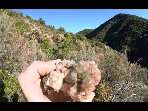 Découverte d'une nouvelle mine abandonnée de pierres semi précieuses et ...