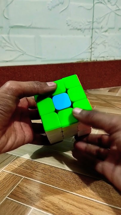 R2, E2, R2, E2 formula of a 3*3 Rubik's cube #viral #trending #top1 ...