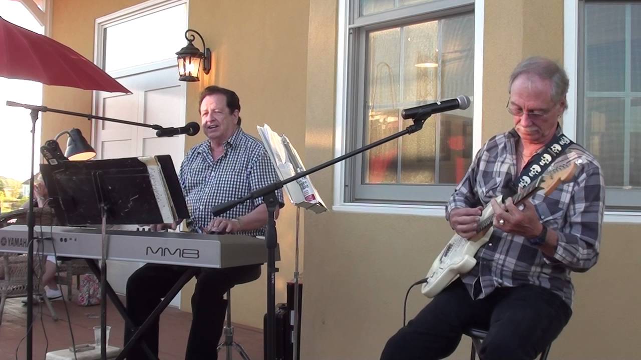 Larry Frye sings 'Matchbox' with Jim 'JC' Clark at Discovery Park of ...