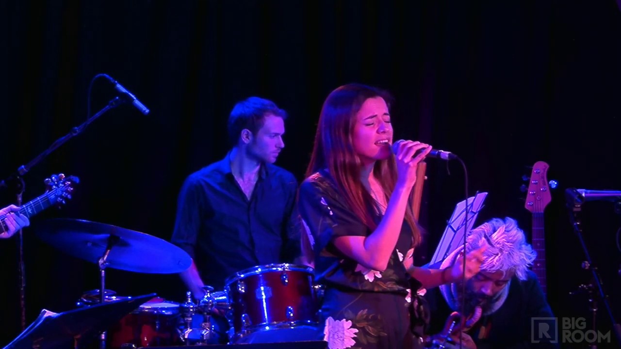 Adriana Ospina - Décimas, Live - YouTube