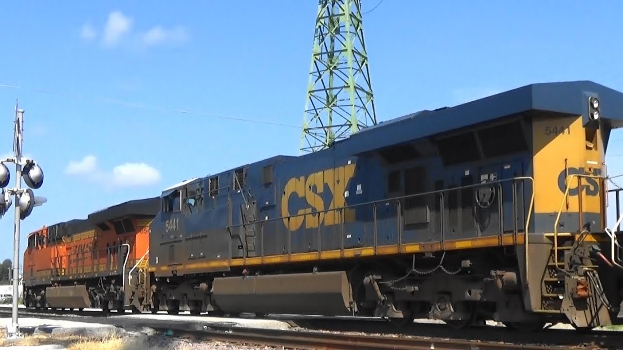 BNSF 6540 w/ CSX Power Leads a Sand Train, 7/25/17 - YouTube