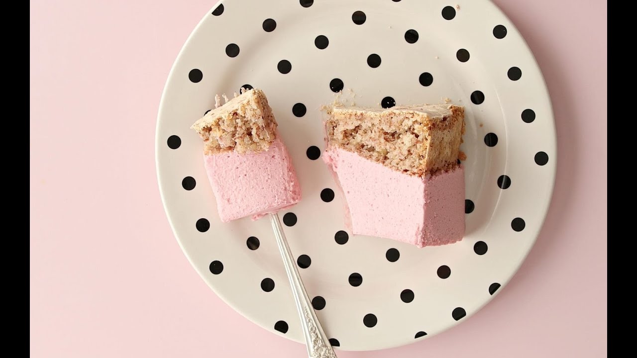 Norwegian Strawberry Cheesecake - YouTube