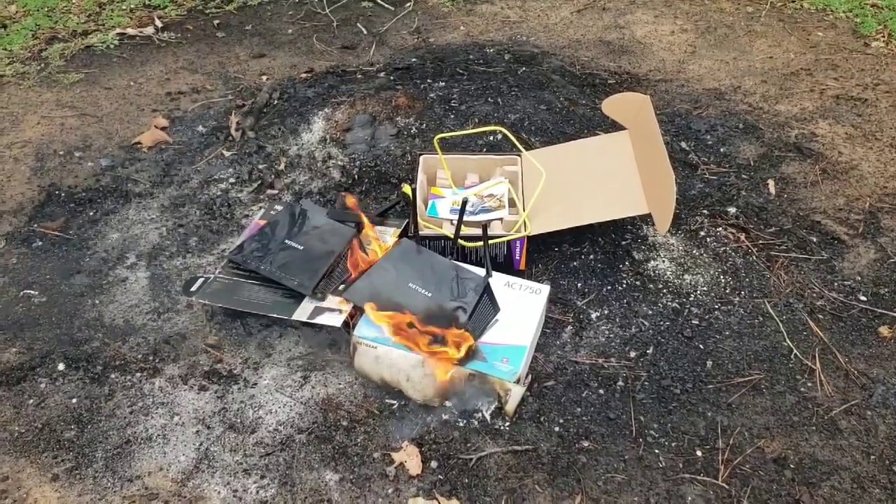 Burning Stuff 863: Routers + Boxes - YouTube