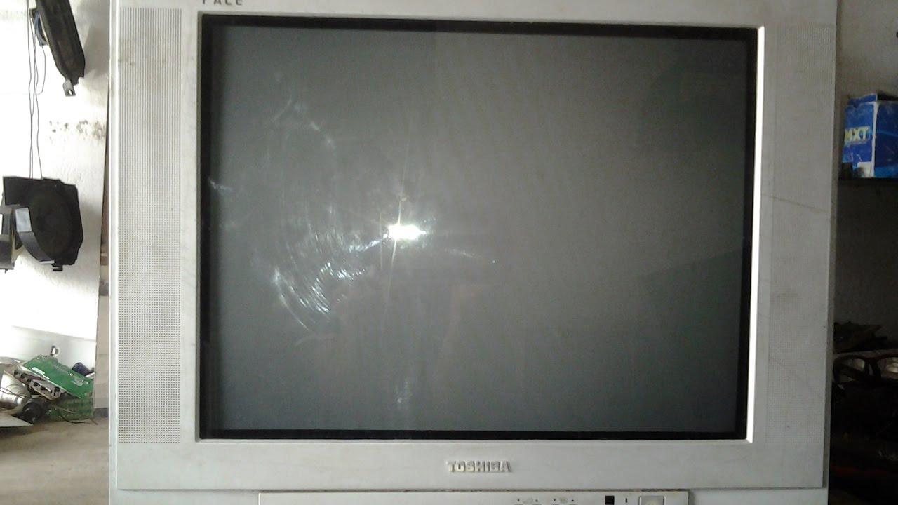 ( 59 )# TV SEMP TOSHIBA DANDO ESTALOS DENTRO E COM TELA MUITO BRANCA ...