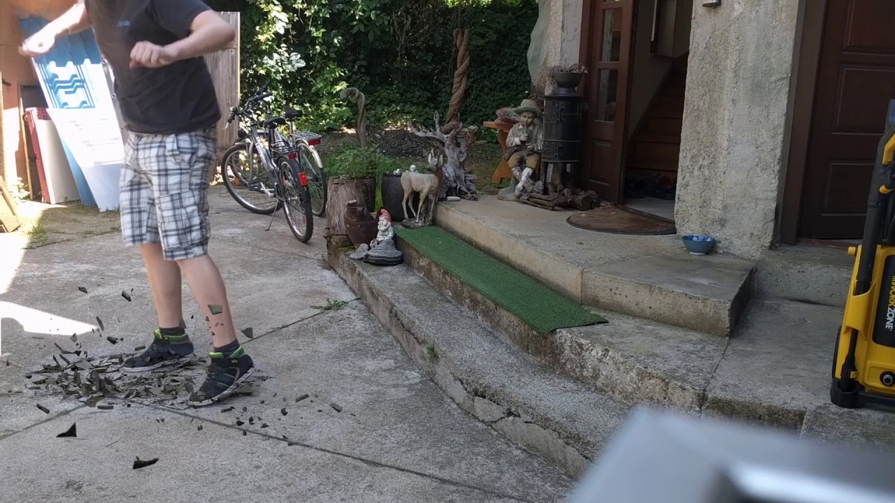 ground smash effect - YouTube