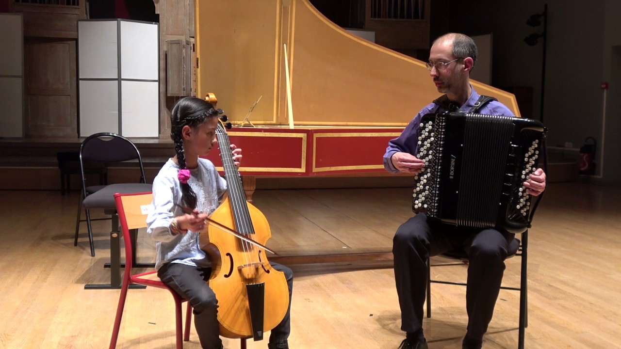 Christopher Simpson - Divisions for two viols - YouTube