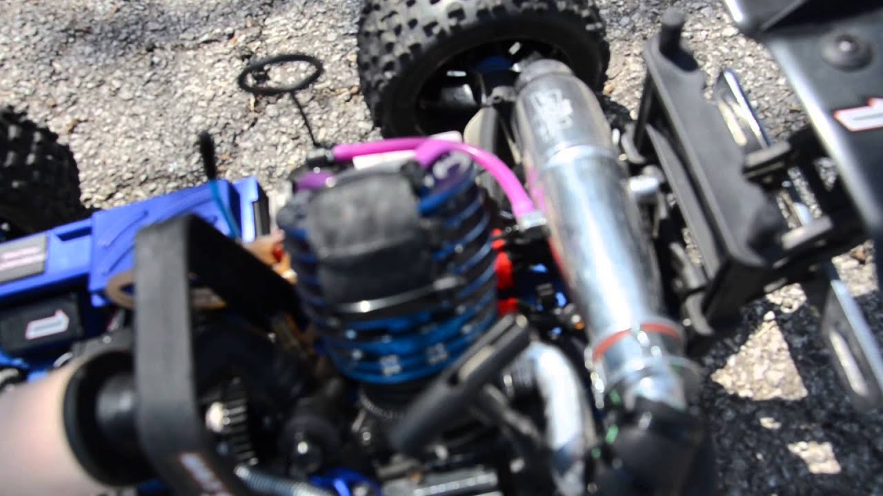 Traxxas Revo Big Block Lrp .32 - YouTube