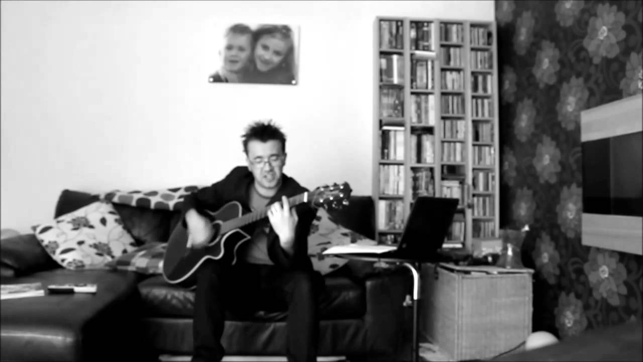 Acoustic Cover Of Pharrell Williams' "Happy" - YouTube