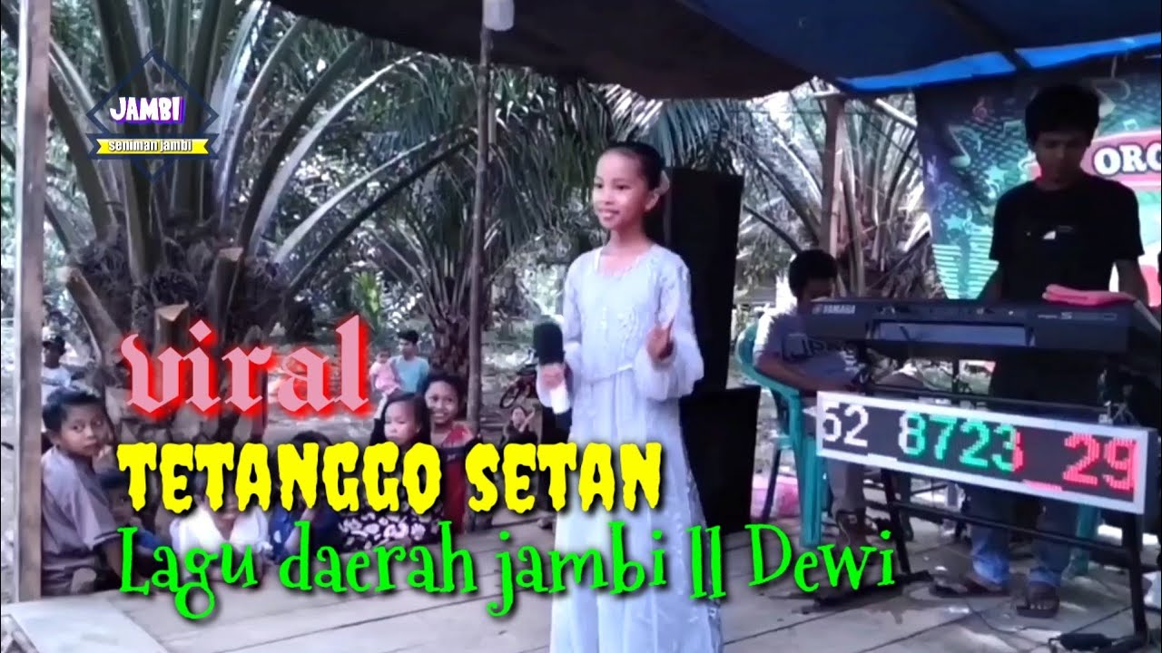 Lagi viral" tetangga setan" lagu daerah Jambi "Dewi" - YouTube