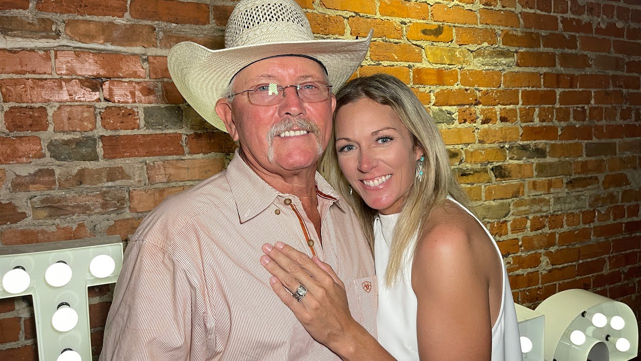 Tess & Jeff Lee - YouTube