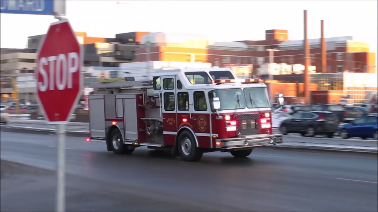 Canadian Fire Trucks Responding Compilation (WAIL,Q,EQ2B,PHASER,HORN ...