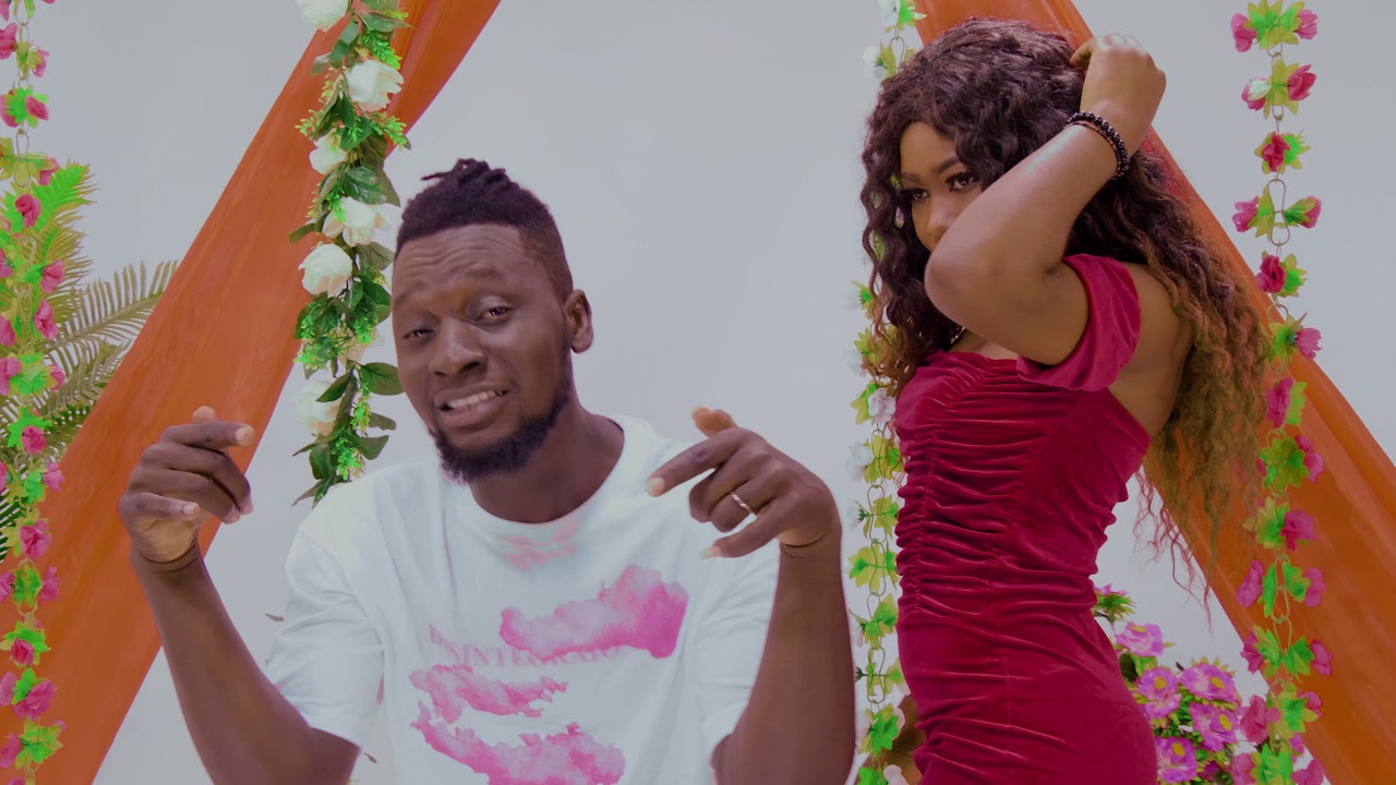 Young Wise Ft Sapashini ALKAWLI OFFICIAL VIDEO - YouTube