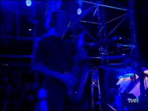 Chenoa - The Best + Escondidos (con David Bisbal)