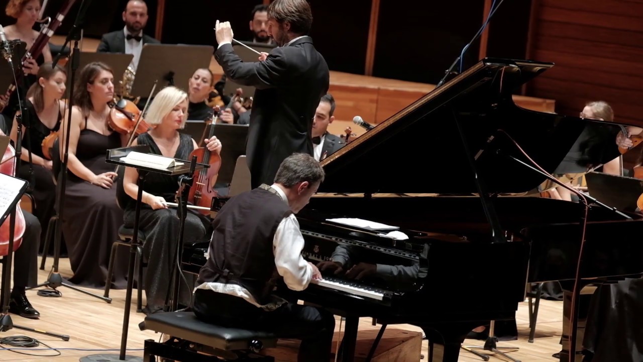 Mozart - Piyano Konçertosu No.27 (Olten Filarmoni Orkestrası & Paul ...