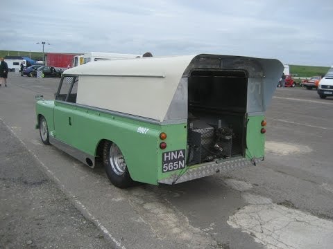 BADASS Old Land Rover Destroys 700BHP Chevelle SS - YouTube