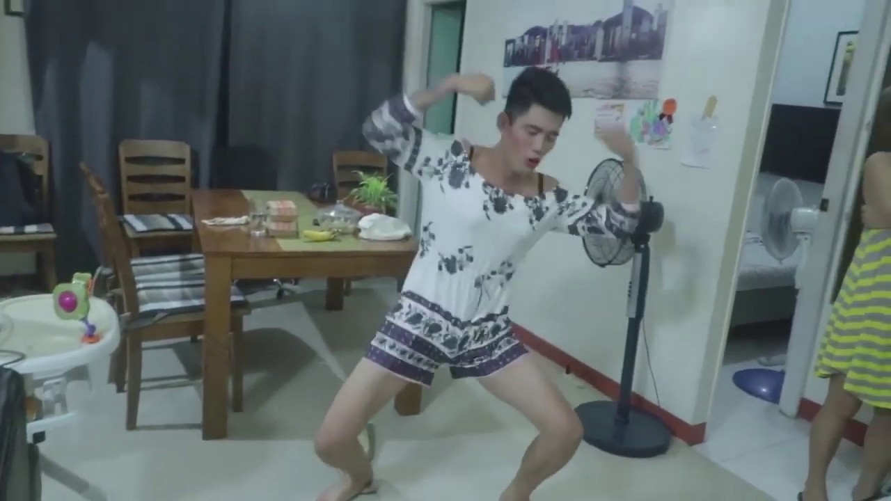 Junnie Boy Dancing Pretty - YouTube