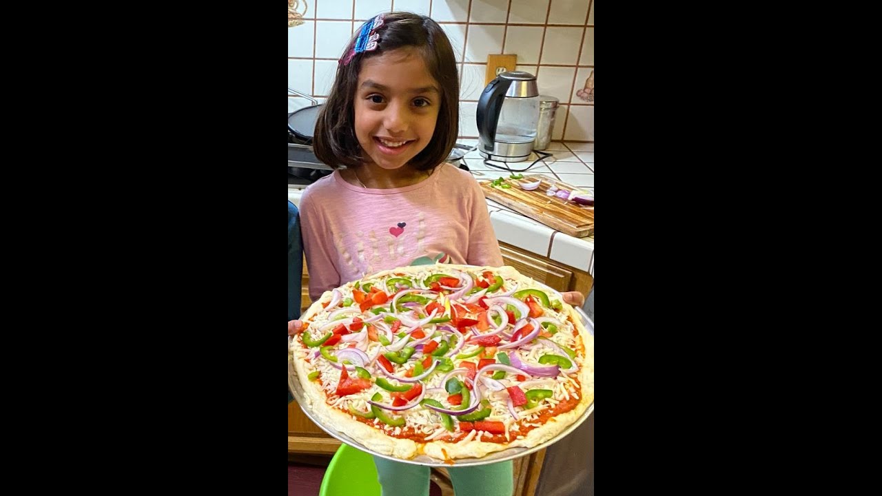 Veggie Pizza | Kids Baking | How to make a pizza by Anika Narendra ...