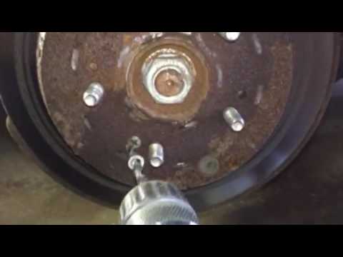 Removing rusty screws from Honda brake rotor - YouTube
