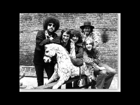 Rockin' Horse - Biggest Gossip In Town - YouTube