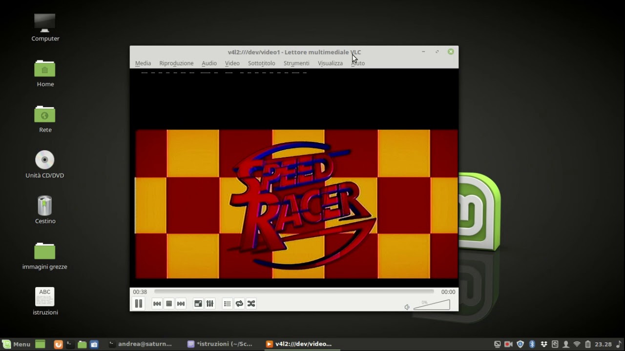 EasyCAP con Linux Mint - Prova con un DVD player - YouTube