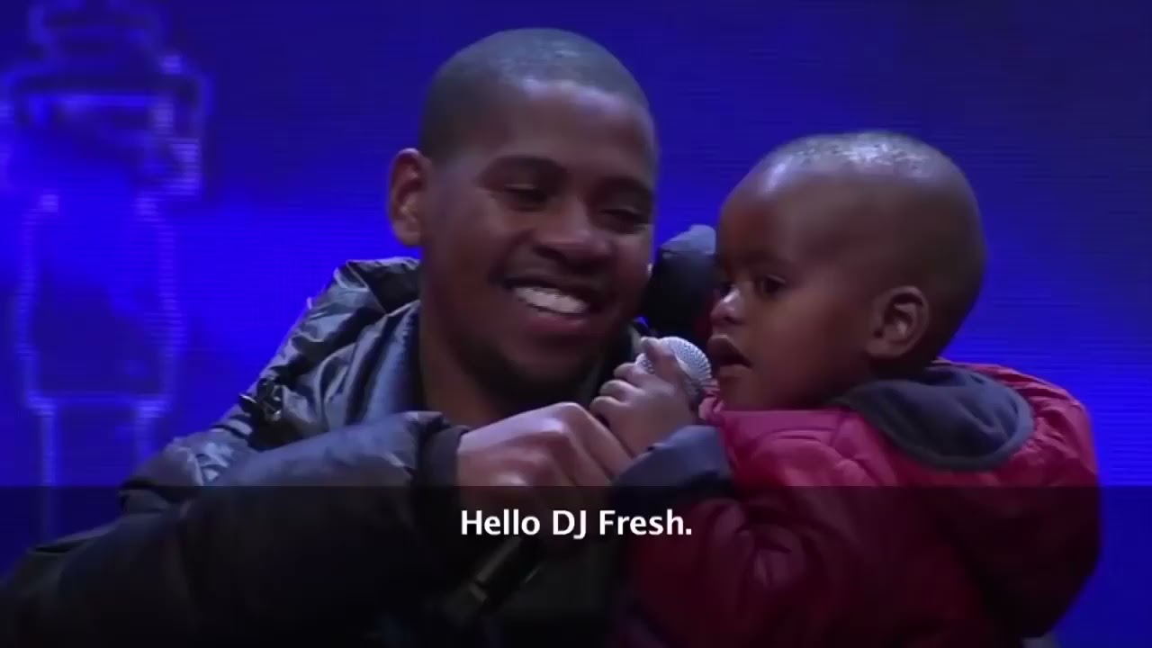 Découvrez le meilleur DJ dur monde qui n'a que 3ans - YouTube