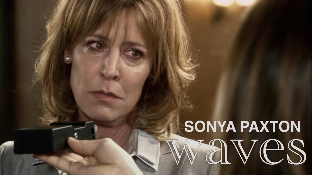 Sonya Paxton - Waves - YouTube