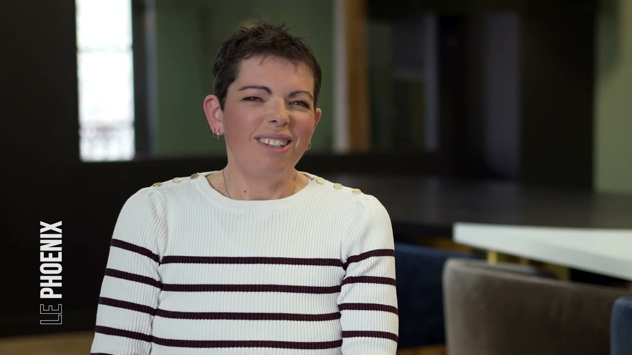 Le Phoenix De Anna Sam : les tribulations d'une caissière, devenue ...