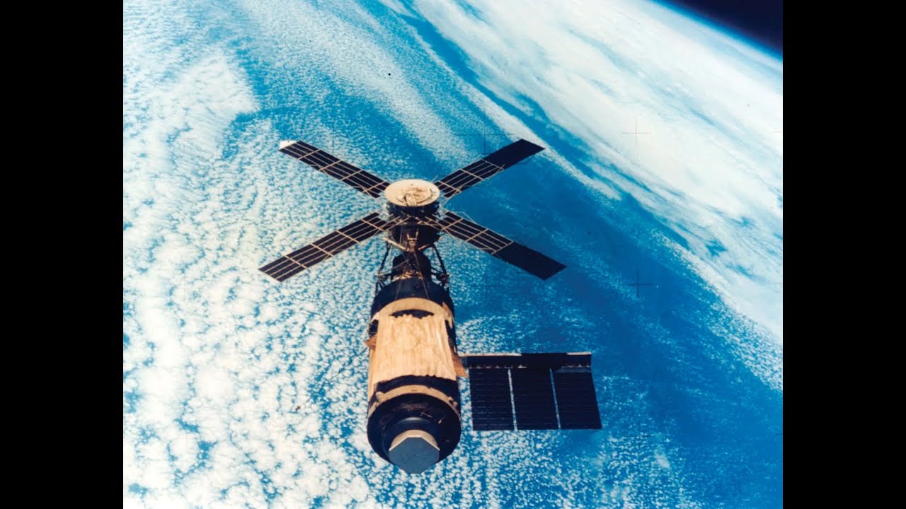 KSP : Recreating The Full Apollo Program In KSP! Part 2 - YouTube