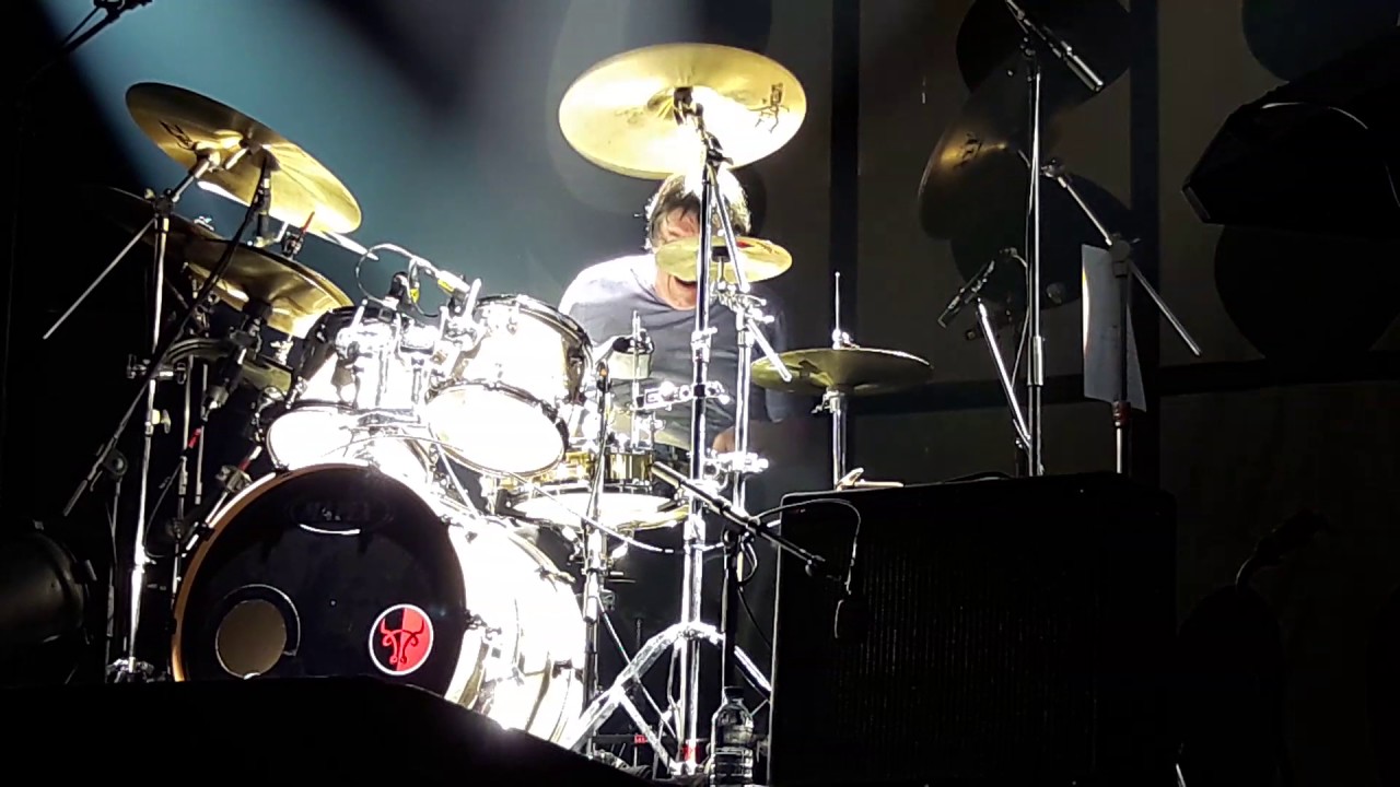 Drum solo - Ric Lee (Ten years after) - Festival les p'tits bouchons ...