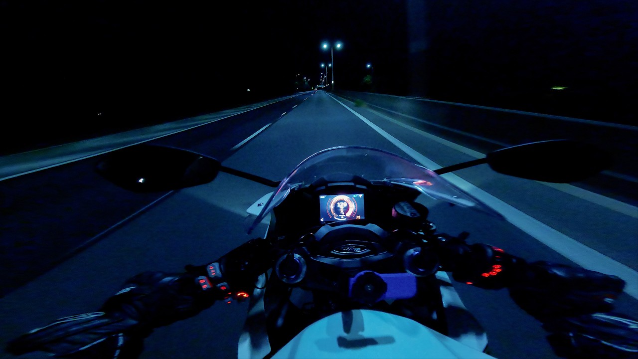 Fast Night Ride - Triumph Speed Triple 1200RR Pure Sound - YouTube