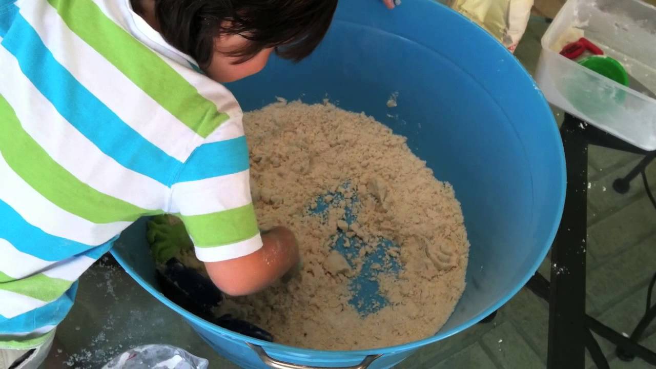 How To Make Moon Sand Fun Easy Sensory Activity For Your Preschooler how-to-make-moon-sand-fun-easy-sensory-activity-for-your-preschooler