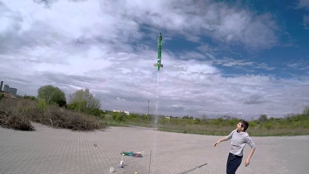 Raketa na stlačený vzduch [Water rocket] ( ep:8 ) OK2KFJ - YouTube