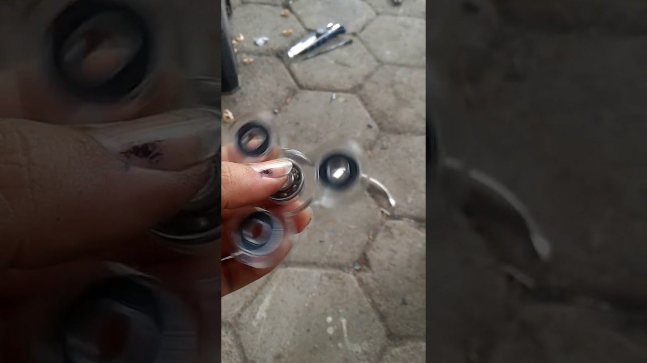 Diy clear fidget spinner - YouTube