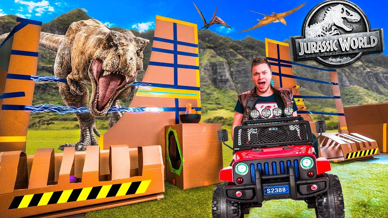 REAL LIFE JURASSIC WORLD BOX FORT ESCAPE! 🦖 - YouTube