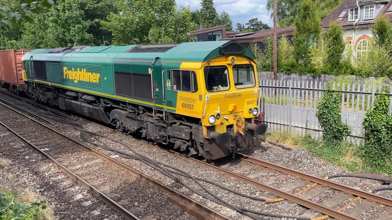 Class 66 | 66557 | Freightliner - YouTube
