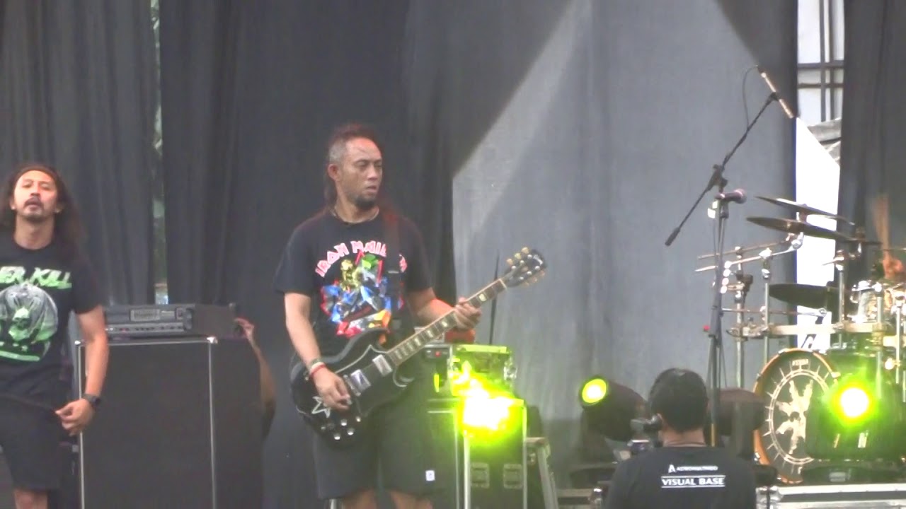 [HD] Burgerkill - House of Greed | JogjaROCKarta 2017 [FANCAM] - YouTube