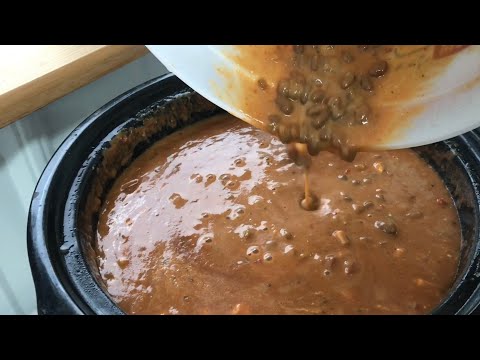 TRANSPORTING a crockpot without spilling it