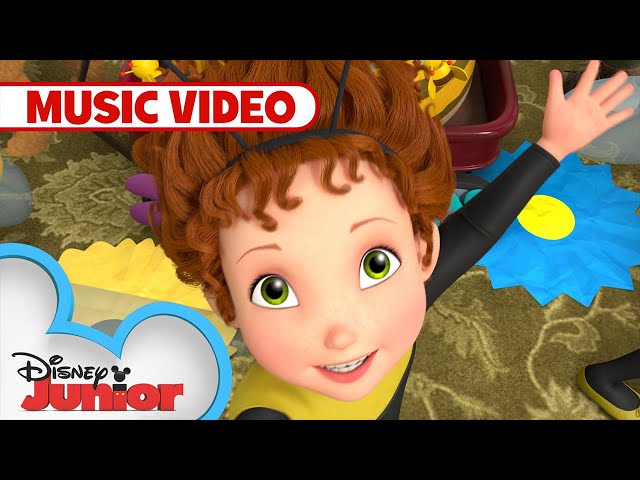 Nancy Bee's Instagram, Twitter & Facebook on IDCrawl