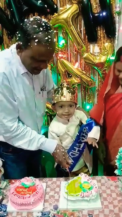 ...Dada dadi kee sath cake cut 😊🥰💖 #birthday #celebration #happybirthday - YouTube