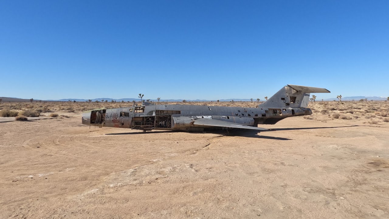 Cold War Secrets: Exploring an F-101 Voodoo Fighter - YouTube