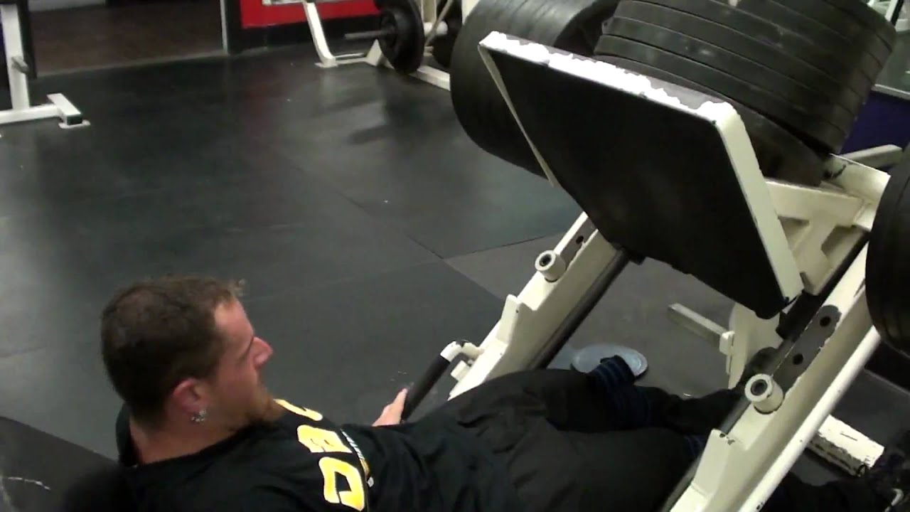 Max-OT Training Leg Press 30 Plates 6 Reps - YouTube