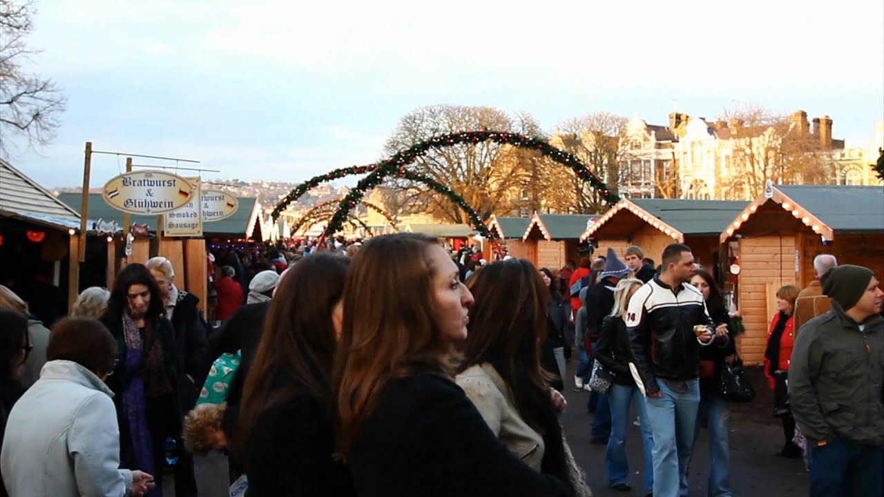 Rochester Christmas Market German style - Dickensian Christmas Kent ...