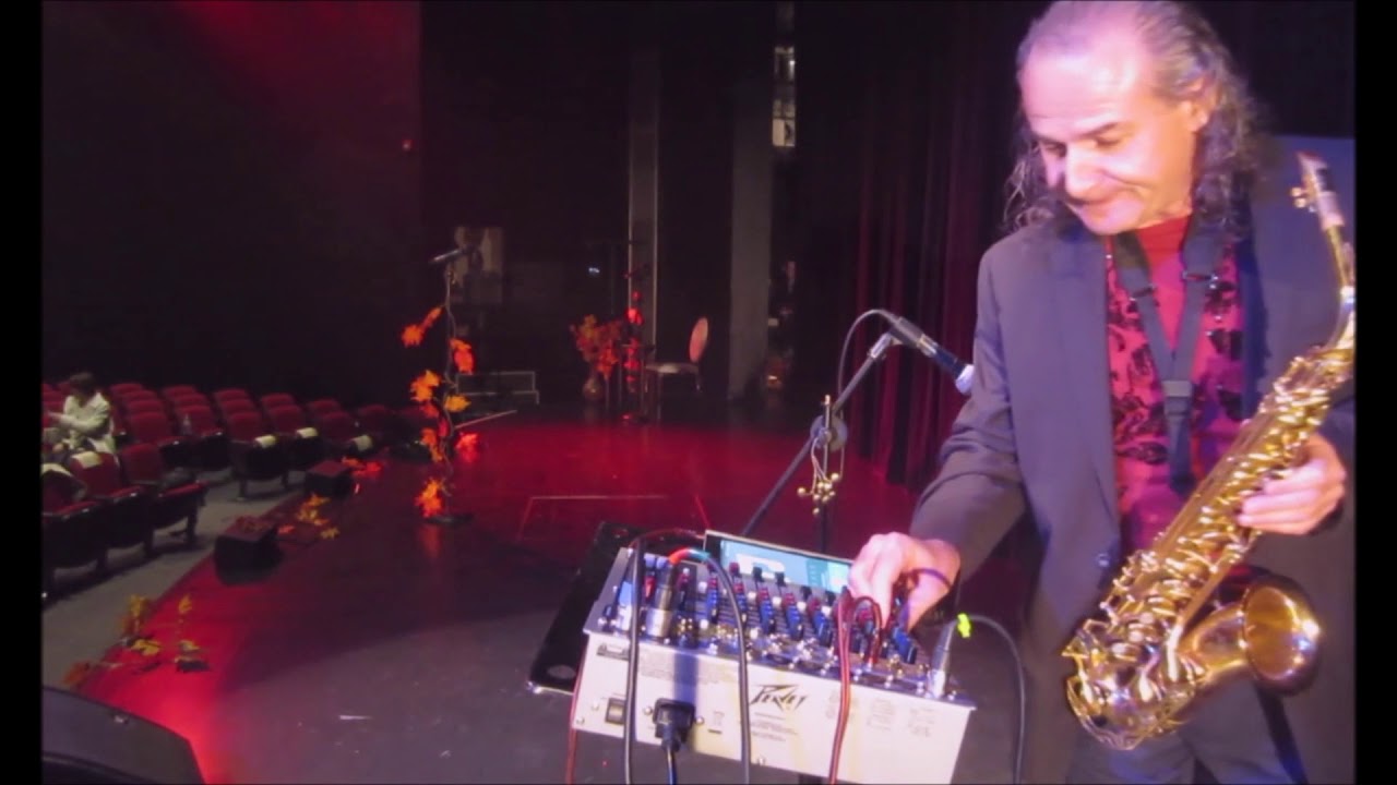 Michael SAX Sound Check - YouTube