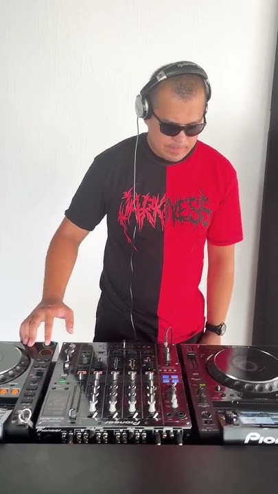 Кислотный диджей, эй. #dj - YouTube